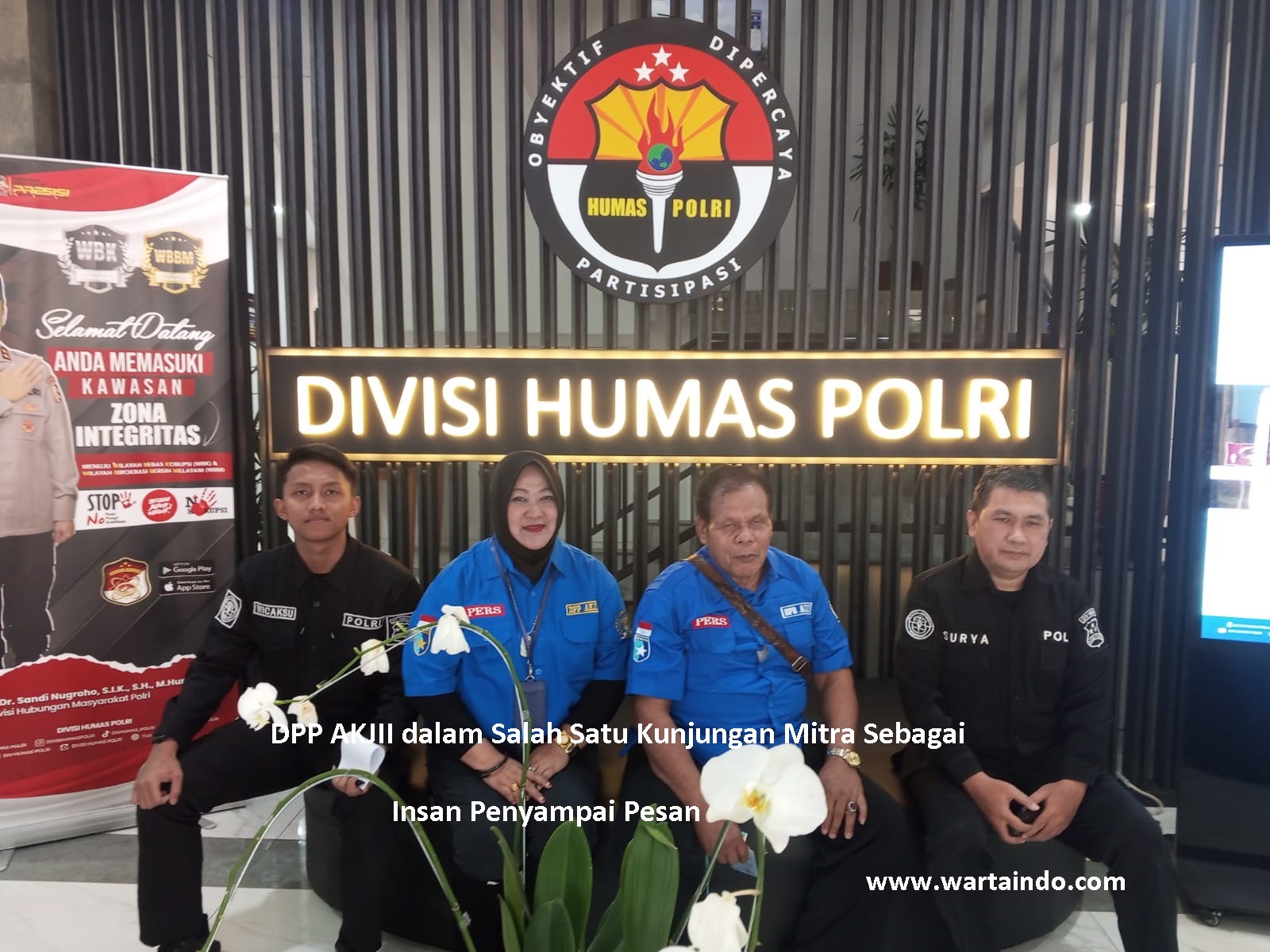 DPP AKJII Ir. Nadiyanto., MMfg : Kompleksitas Komunikasi, Informasi dan ...